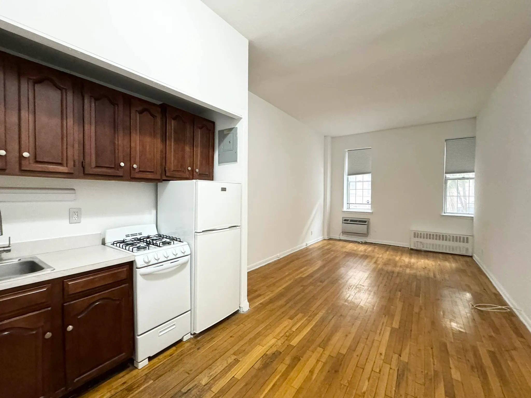 55 Perry Street #1G in West Village, Manhattan | StreetEasy