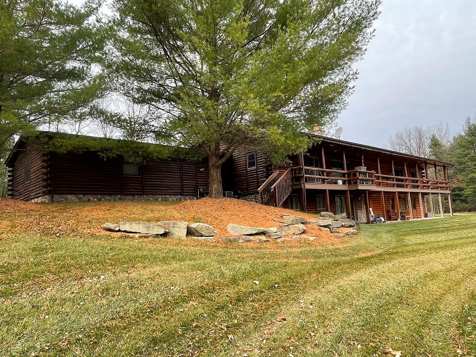 9008 Meridian Rd, Bancroft, MI 48414 | Zillow