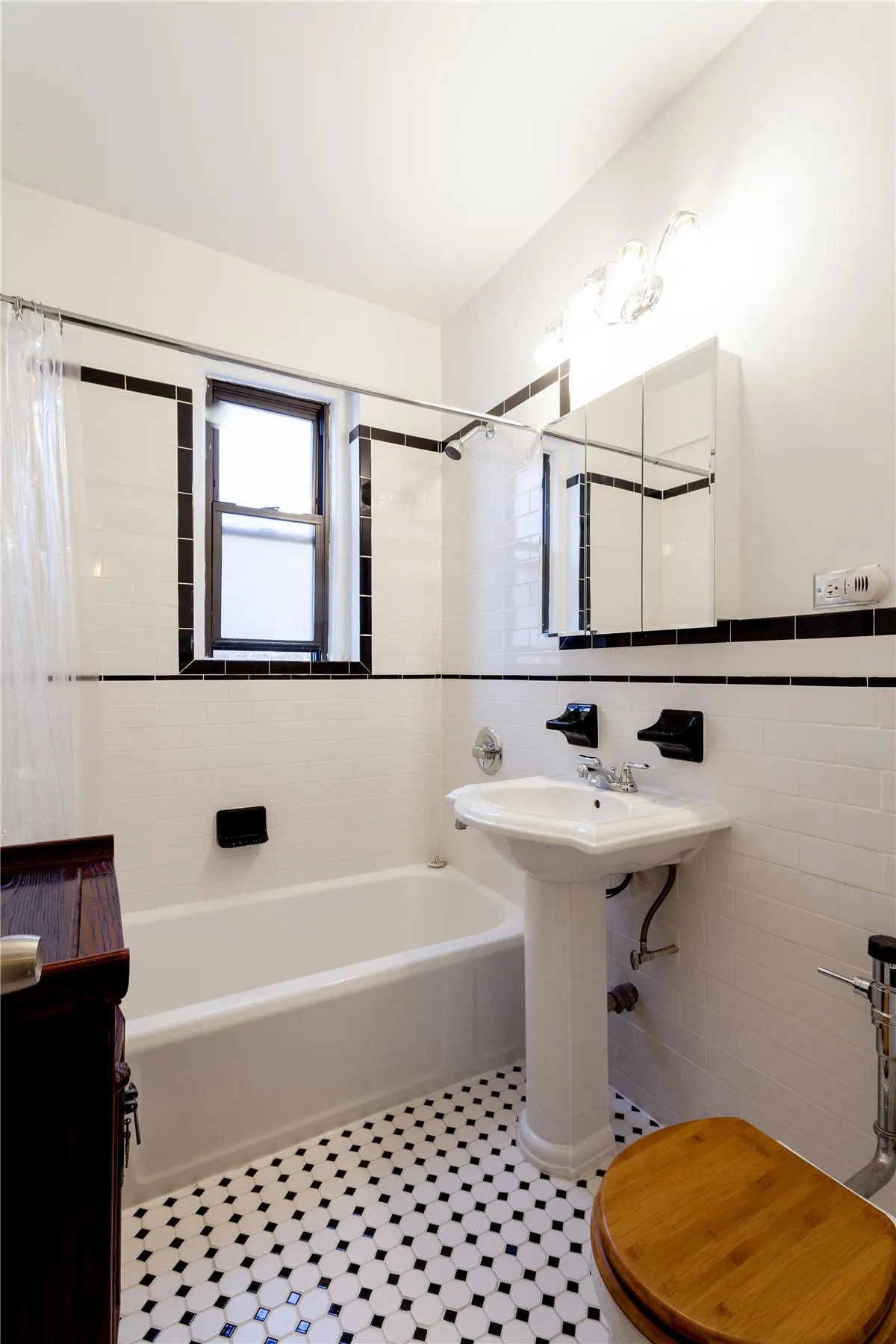 125 Hawthorne Street #5J in Prospect Lefferts Gardens, Brooklyn ...