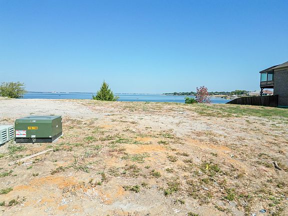 18027 Lake Ray Hubbard Dr, Forney, TX 75126 | MLS #20647731 | Zillow