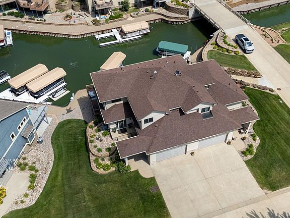 6014 Marrs Beach Ln, Madison, SD 57042 | MLS #22505029 | Zillow