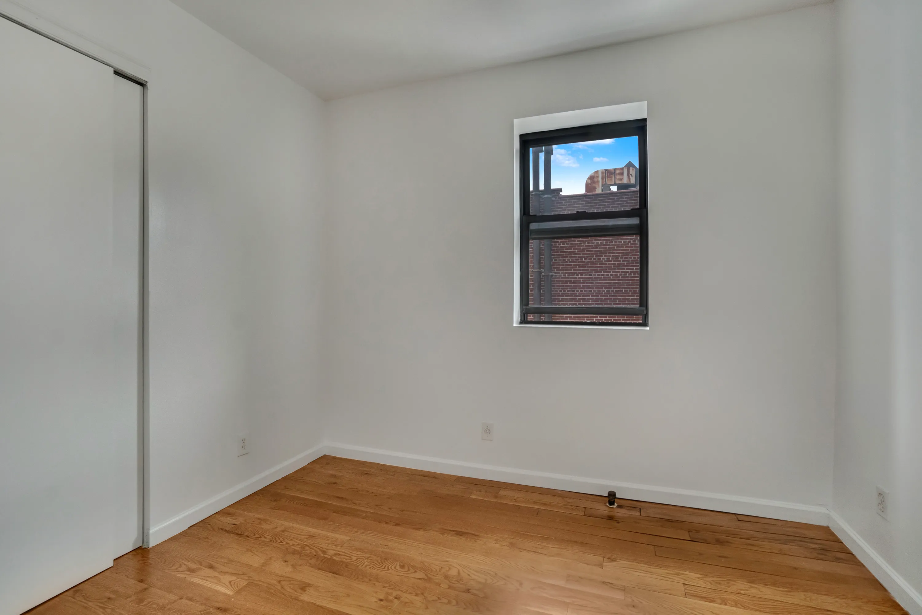 44 Perry Street #5R in West Village, Manhattan | StreetEasy