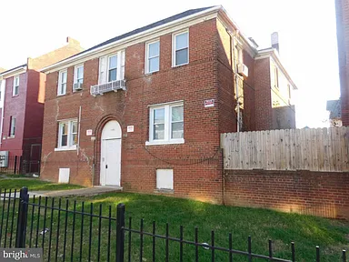 1265 Simms Pl NE Washington DC | Zillow