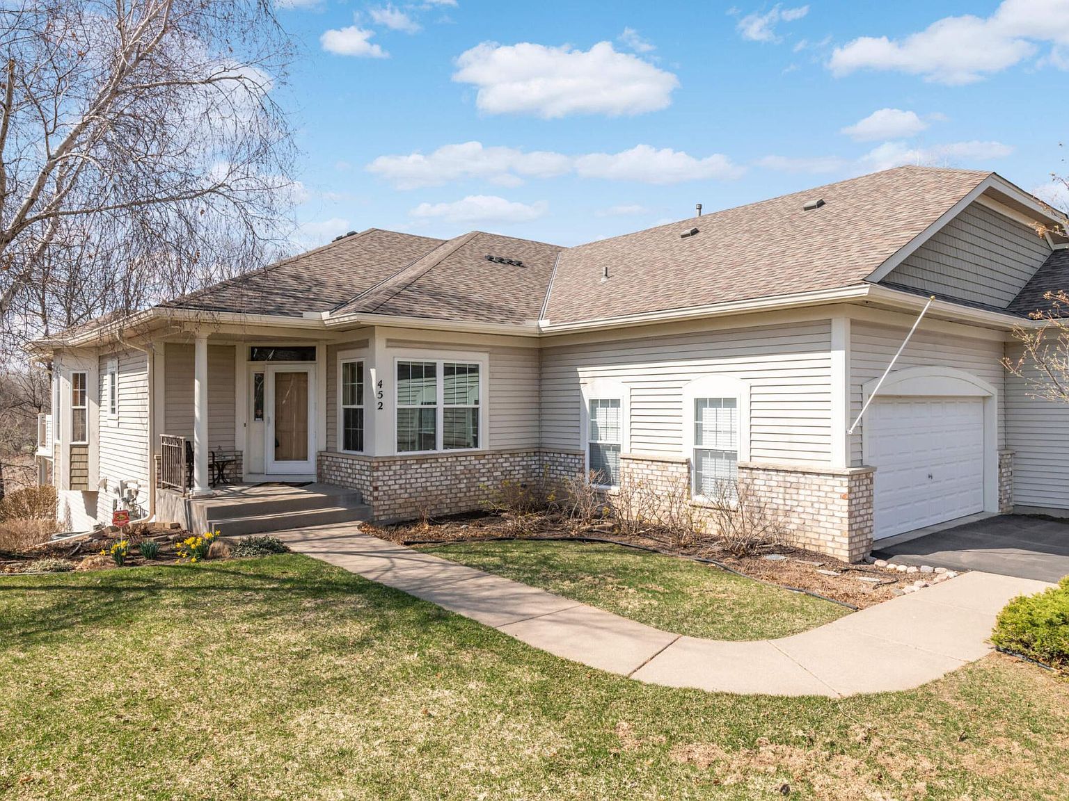 452 Holly Ln N, Oakdale, MN 55128 | Zillow
