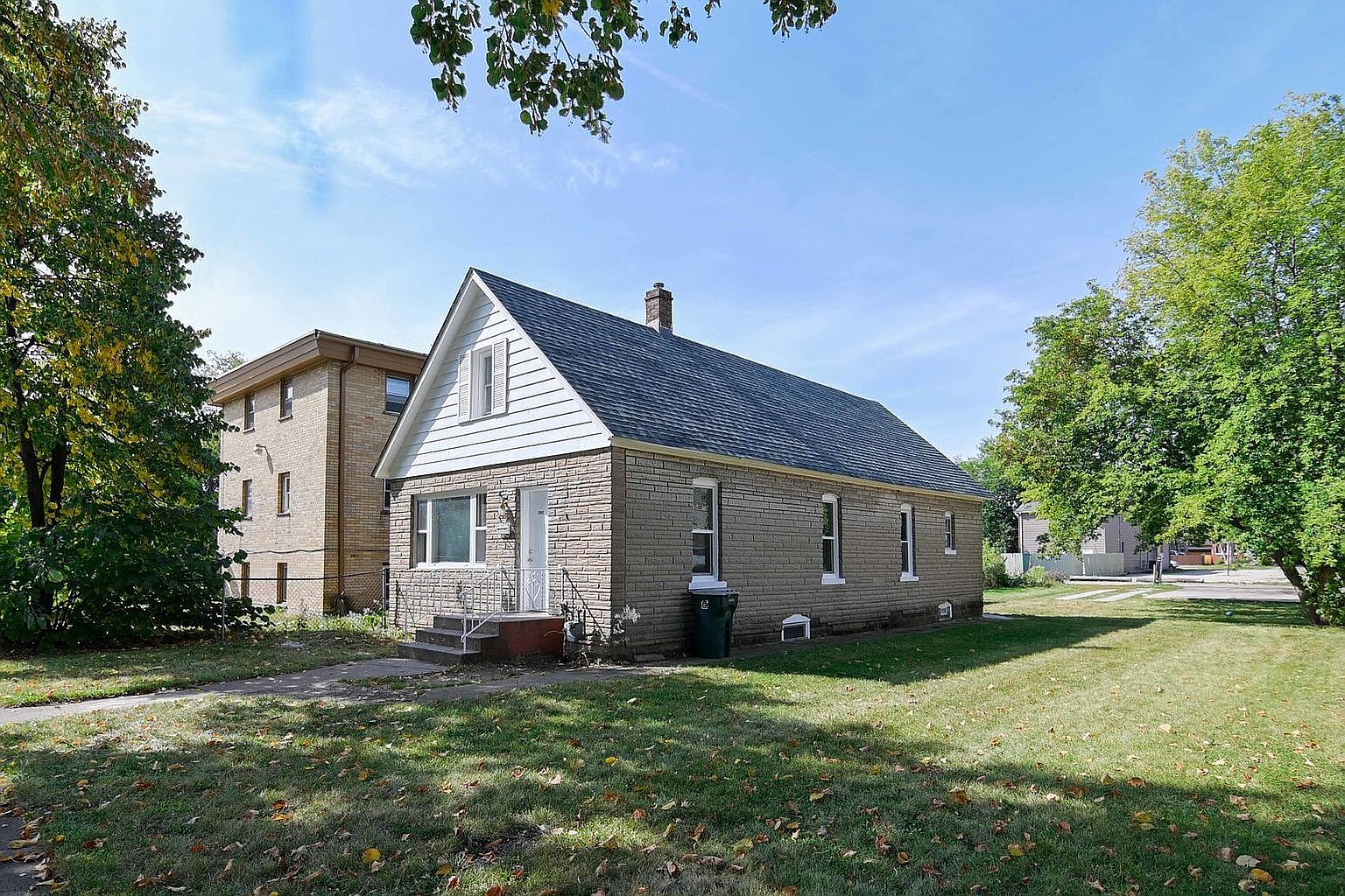 1242 Lincoln St, North Chicago, IL 60064 | Zillow
