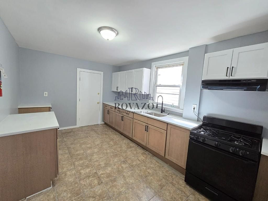 209 N 5th St #2C, Newark, NJ 07107 | Zillow