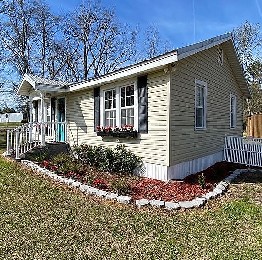 237 Main St, Barwick, GA 31720 | Zillow