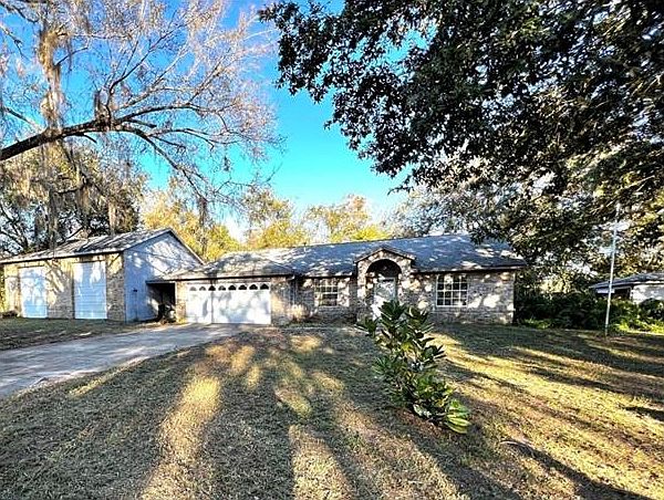 5777 Travis St, Mims, FL 32754 | Zillow