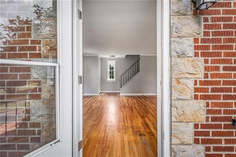 6 Alma Dr, Pittsburgh, PA 15238 | MLS #1617671 | Zillow