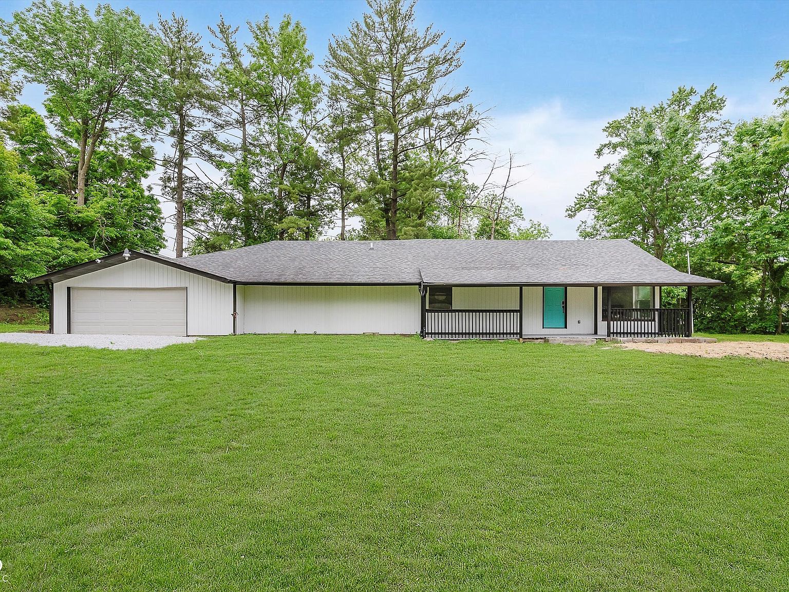 233 N Devon Ave, Indianapolis, IN 46219 | MLS #22041250 | Zillow