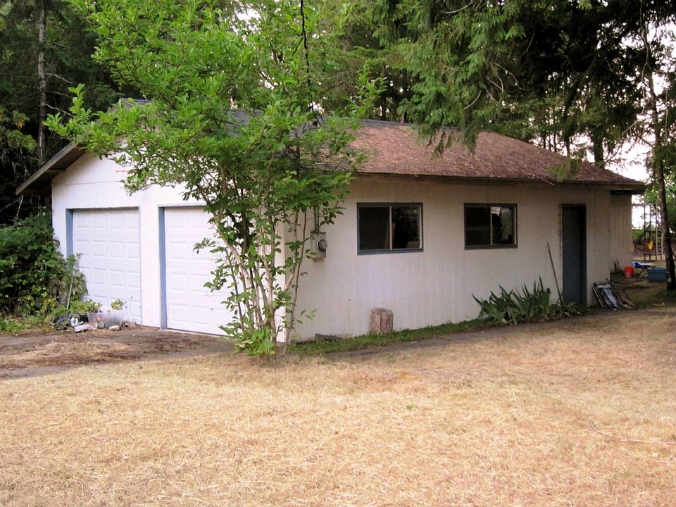 4582 E Grapeview Loop Rd, Grapeview, WA 98546 | Zillow