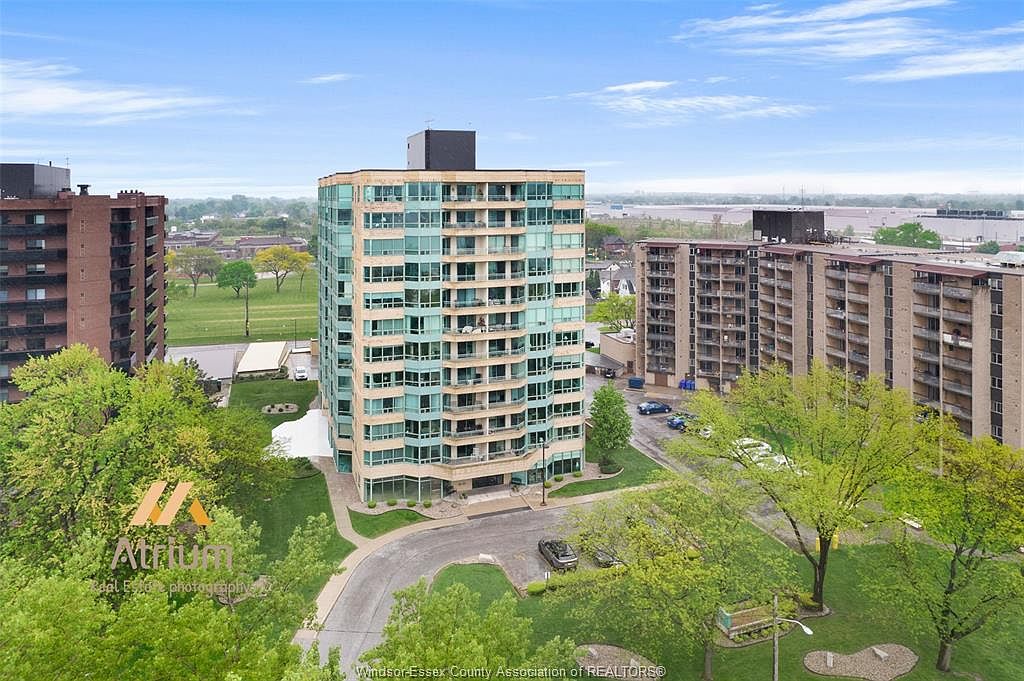 3601 Riverside Dr E #306, Windsor, ON N8Y 4Y2 | MLS #23020658 | Zillow
