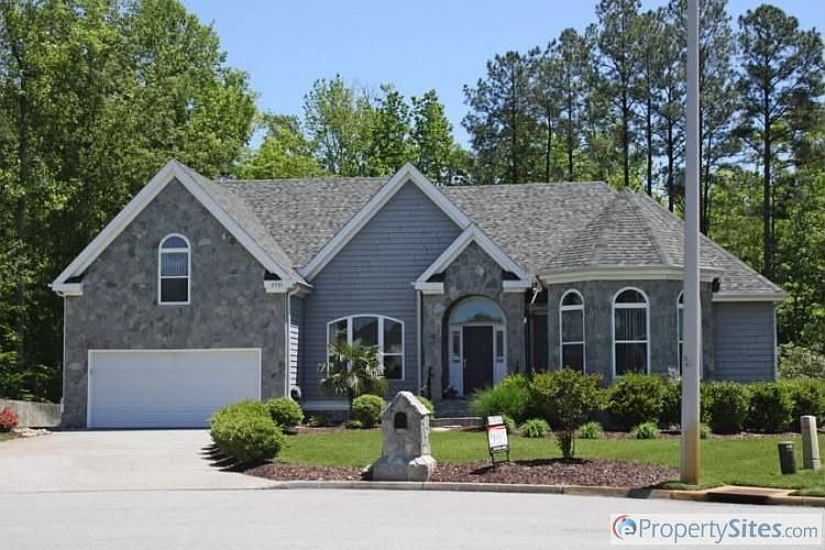 2501 Ferncliff Ct, Virginia Beach, VA 23456 | Zillow