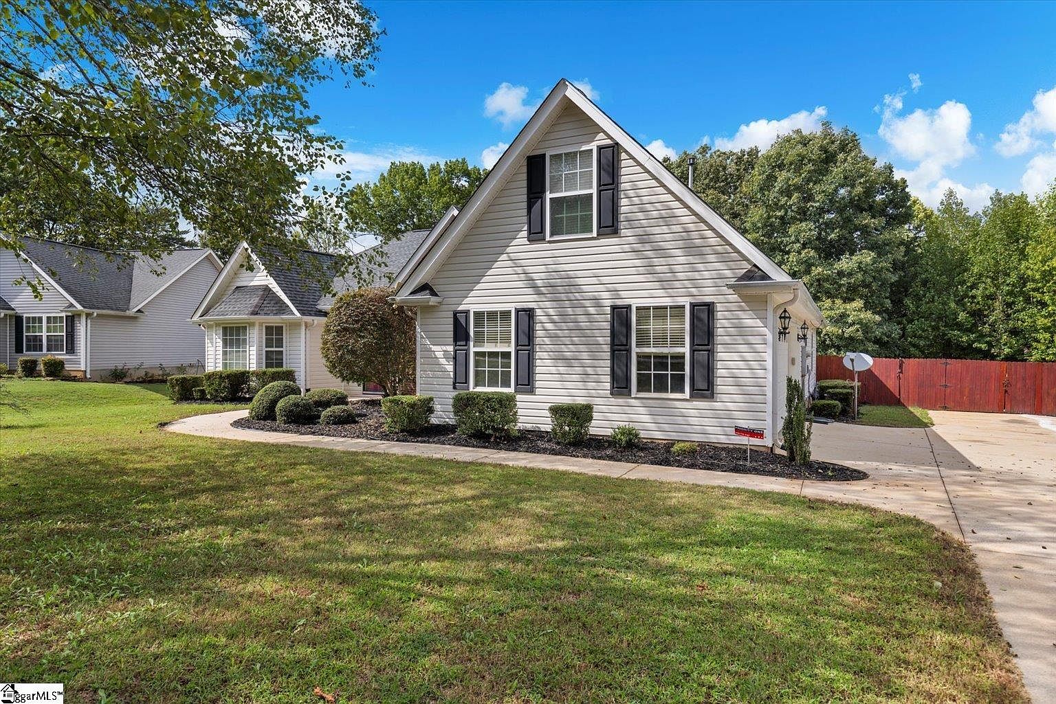 106 Brandi Starr Ct, Greer, SC 29651 | MLS #1538950 | Zillow