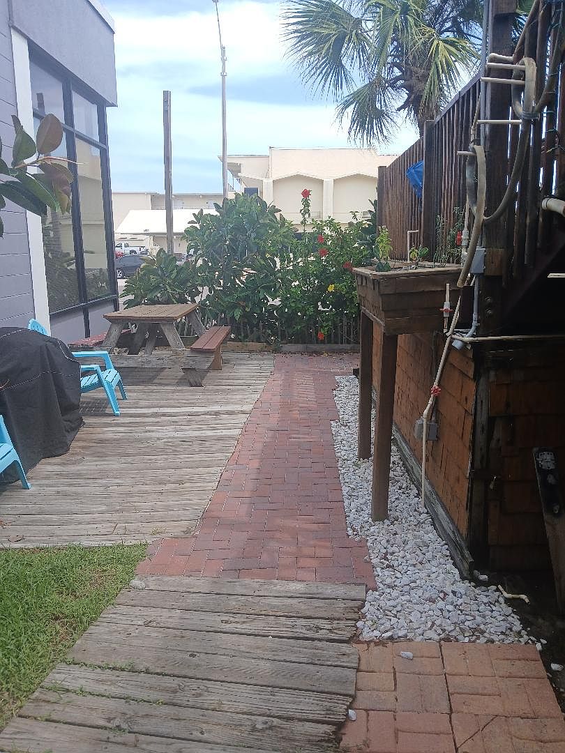 619 Glenview Blvd Unit 202, Daytona Beach, FL 32118 | Zillow