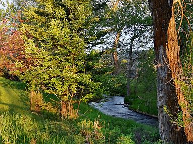 290 Low Bench Rd, Gallatin Gateway, MT 59730 | Zillow