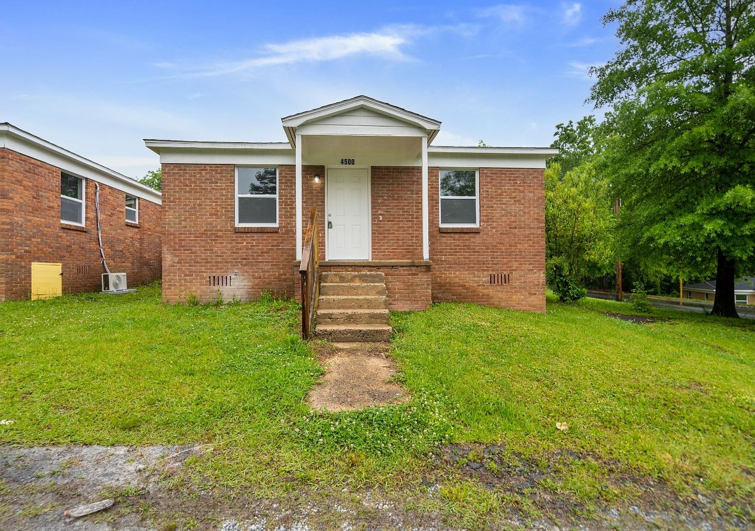 4515 Helena St, Charlotte, NC 28208 | Zillow