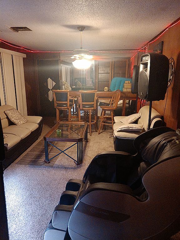 4080 Beryl Rd, Flint, MI 48504 | Zillow