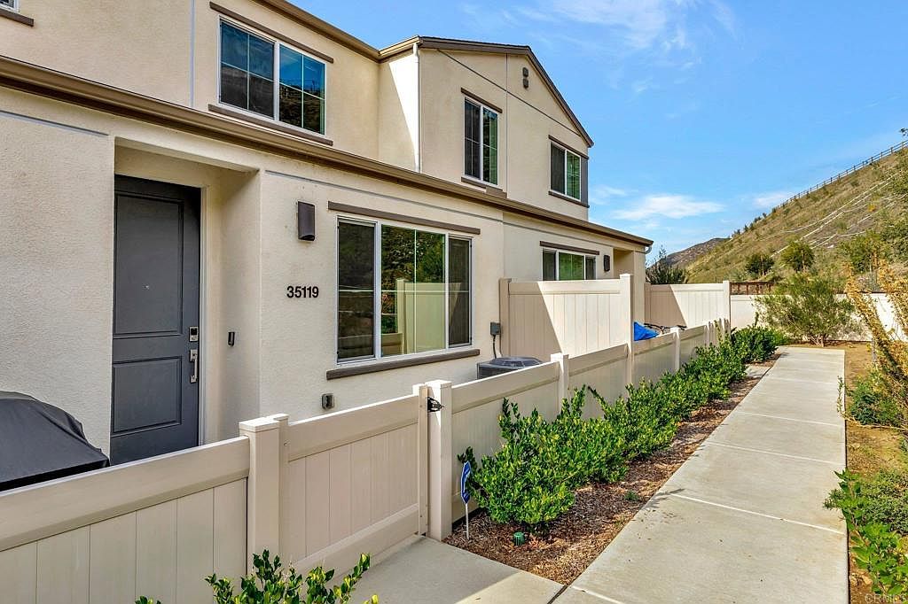 35119 Grove Trl, Fallbrook, CA 92028 | Zillow