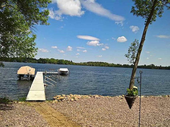 40439 Lake Volney Ln, Le Center, MN 56057 | Zillow