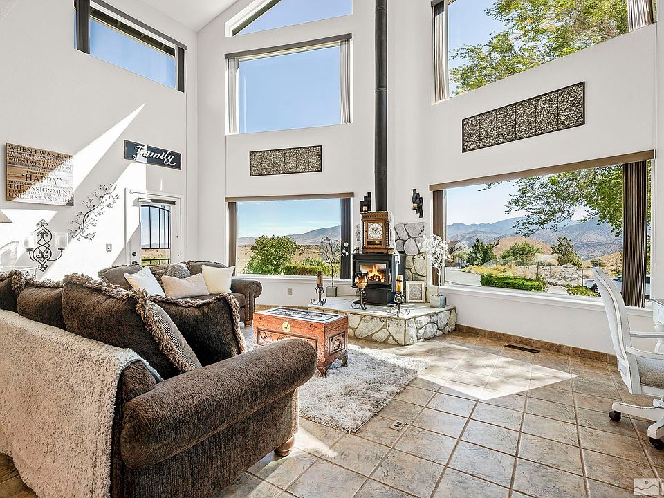 29 Hilltop Dr, Carson City, NV 89706 | MLS #230003883 | Zillow