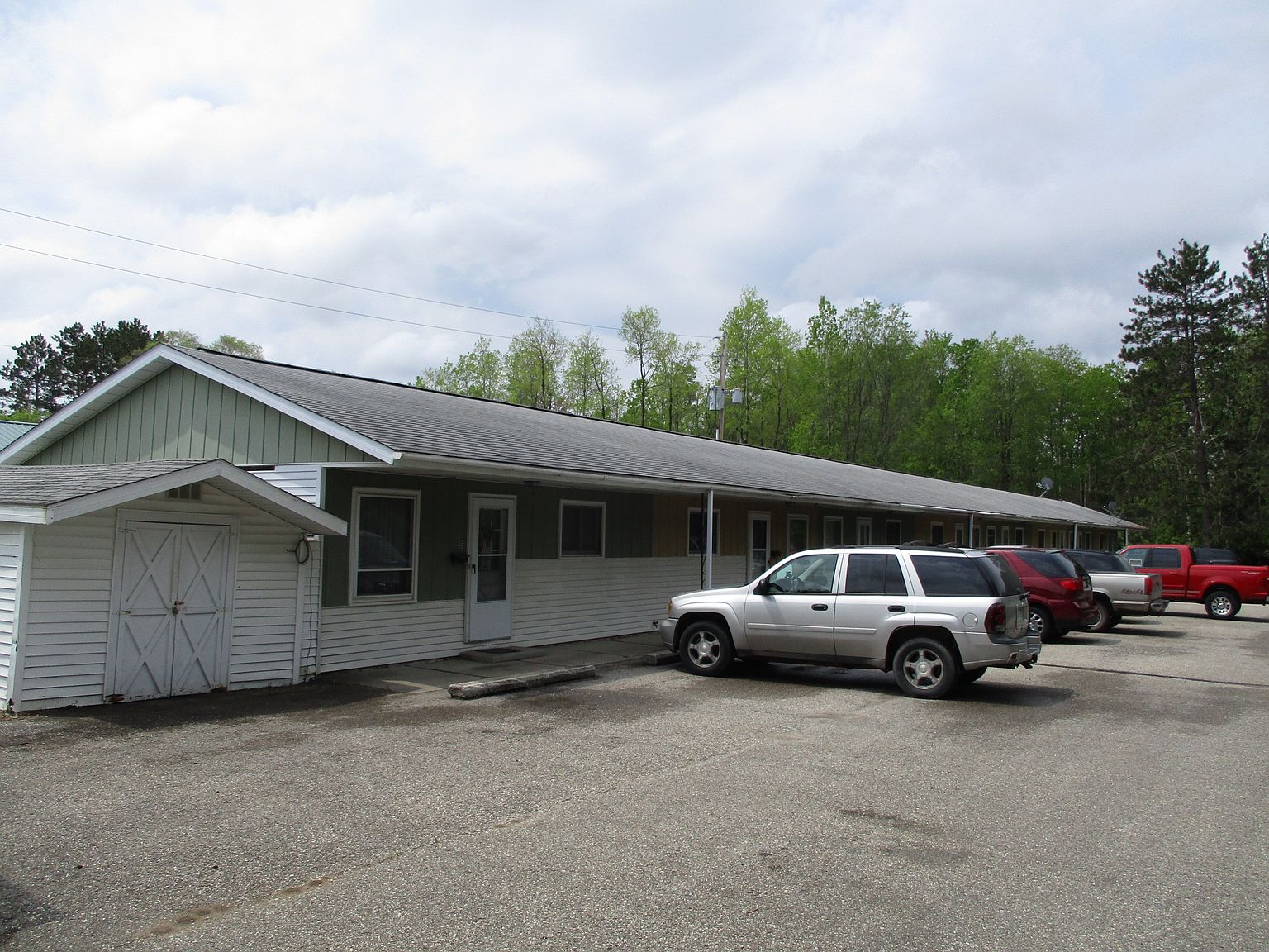 507 N Michigan Ave #7, Manton, MI 49663 | Zillow