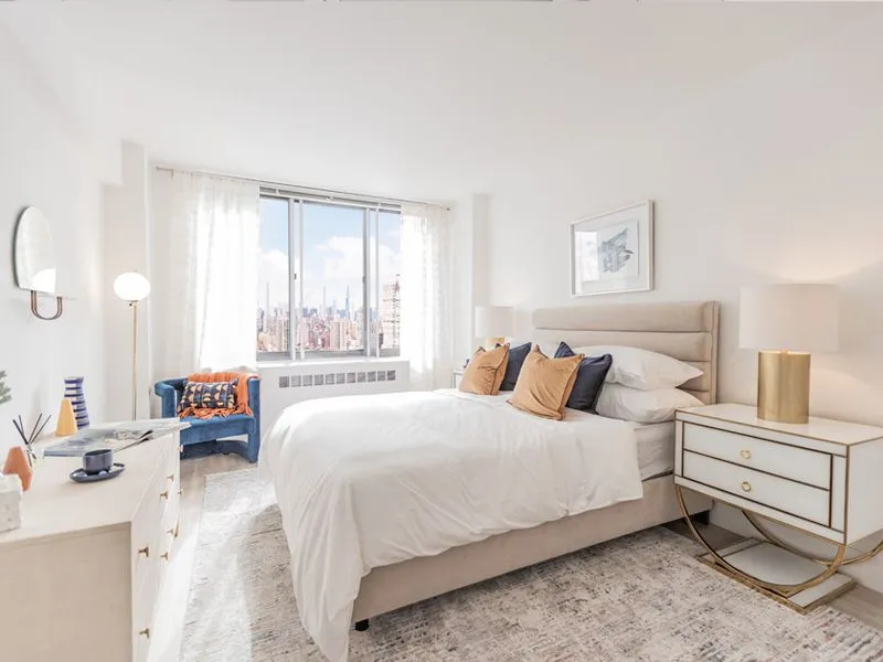 The Serrano at 1735 York Avenue in Yorkville : Sales, Rentals ...