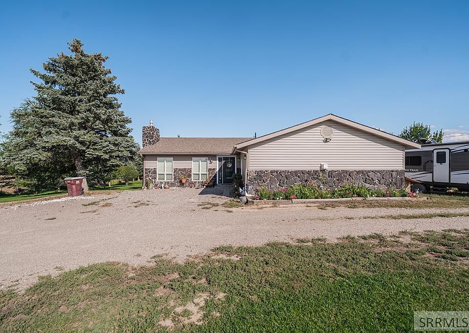 919 W Highway 26, Blackfoot, ID 83221 | MLS #2157945 | Zillow