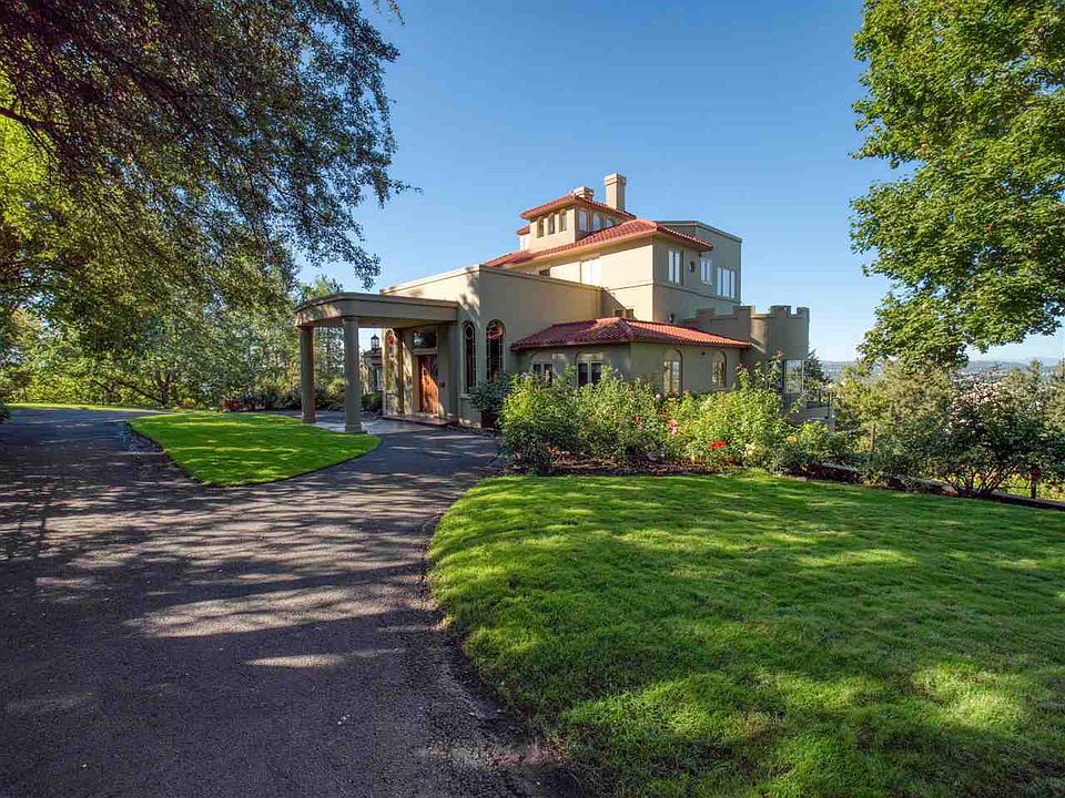 708 W Cliff Dr, Spokane, WA 99204 | Zillow
