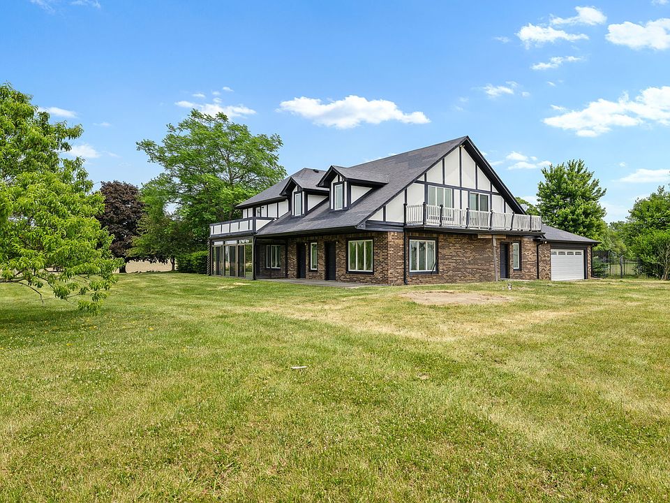 635 E 1100 N, Fountaintown, IN 46130 | MLS #21925663 | Zillow
