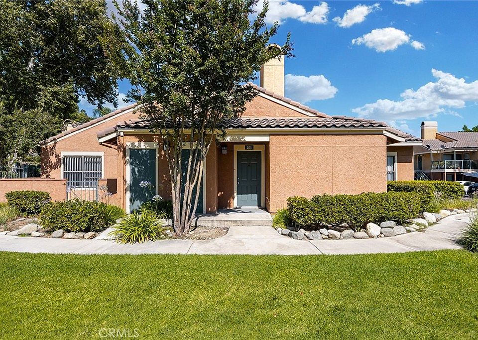 10655 Lemon Ave APT 201, Rancho Cucamonga, CA 91737 | MLS #IV23139278 ...