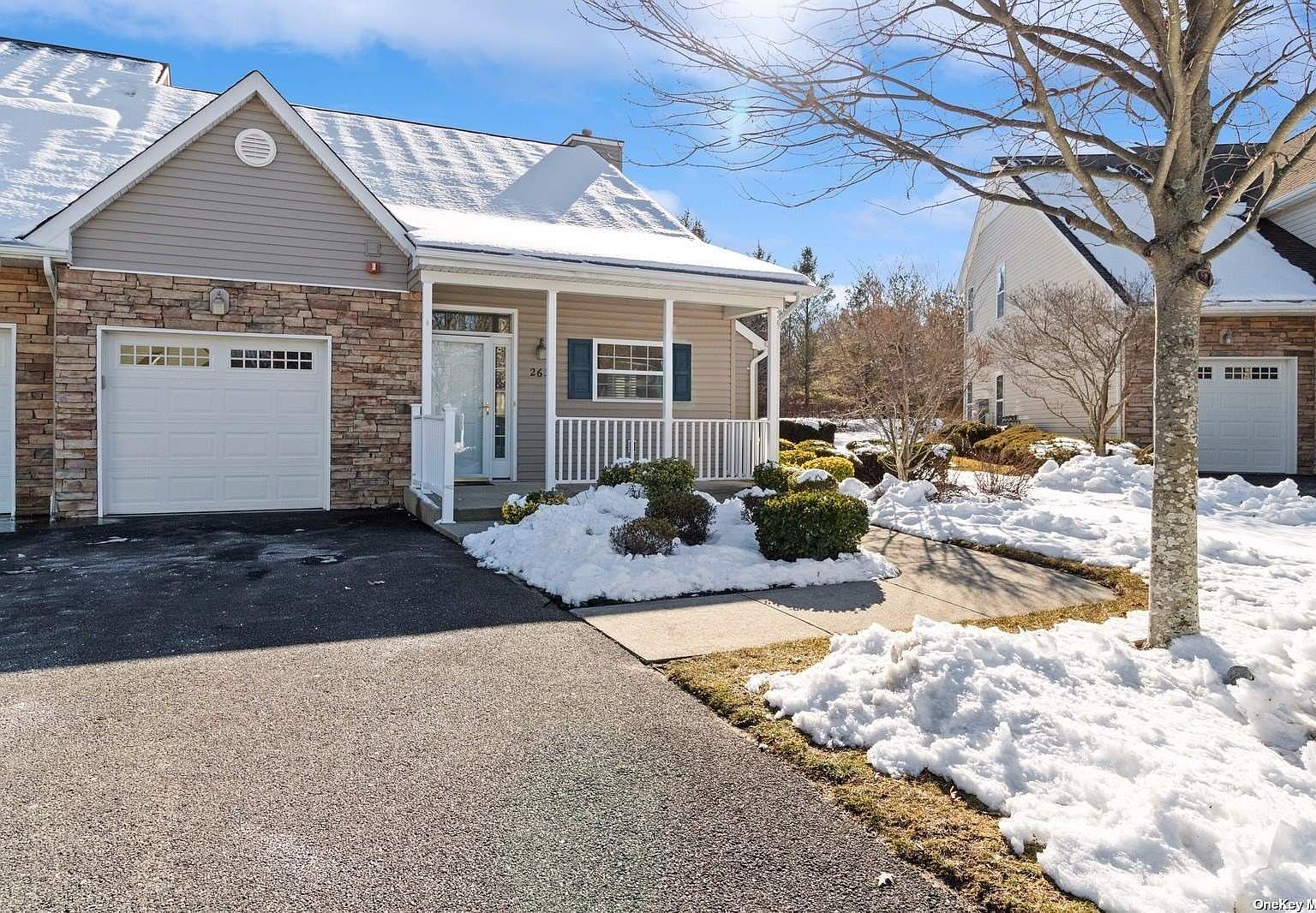 263 Pond Circle UNIT 263, Mount Sinai, NY 11766 | Zillow
