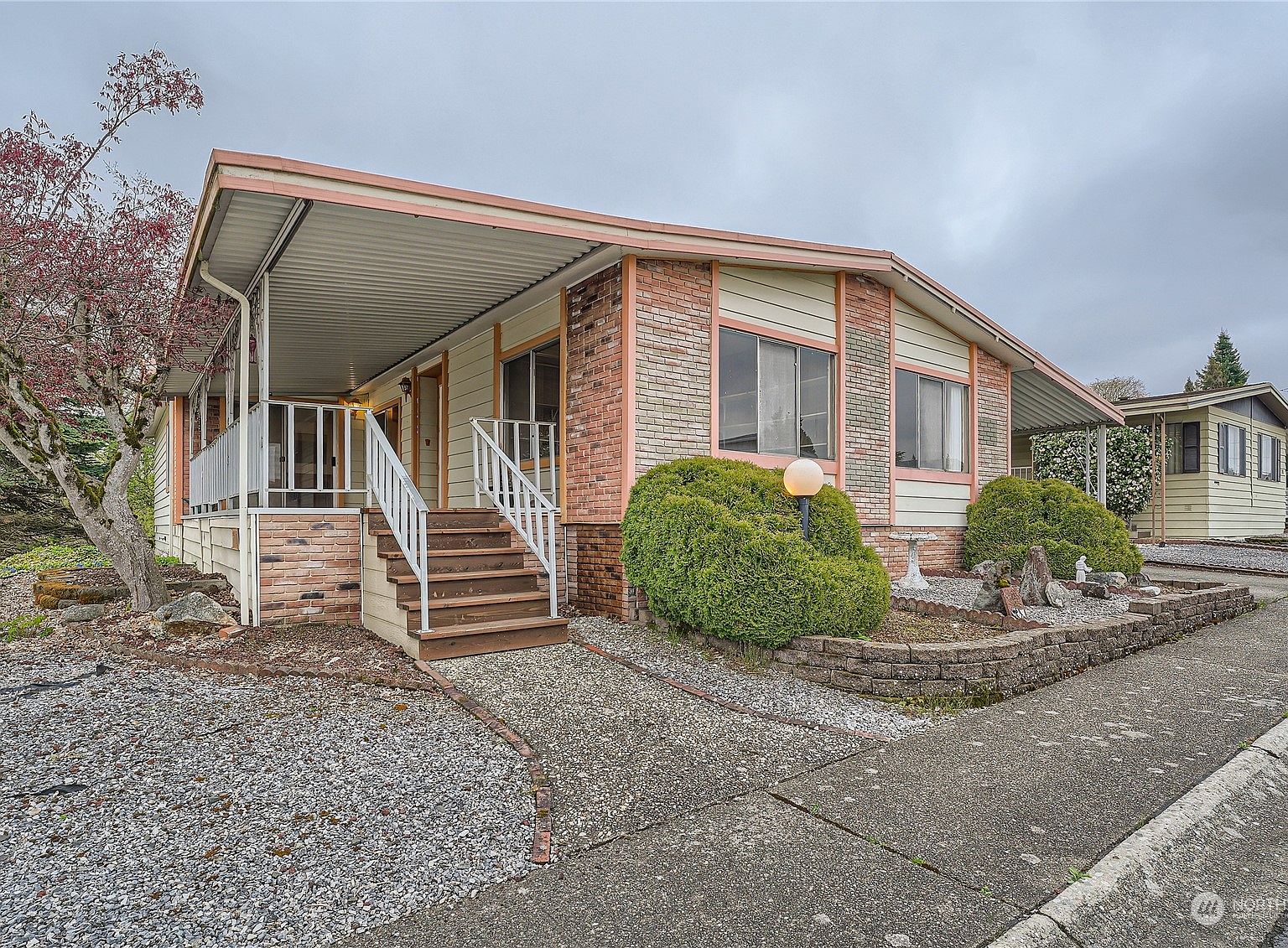 11436 SE 208th Street #11, Kent, WA 98031 | Zillow