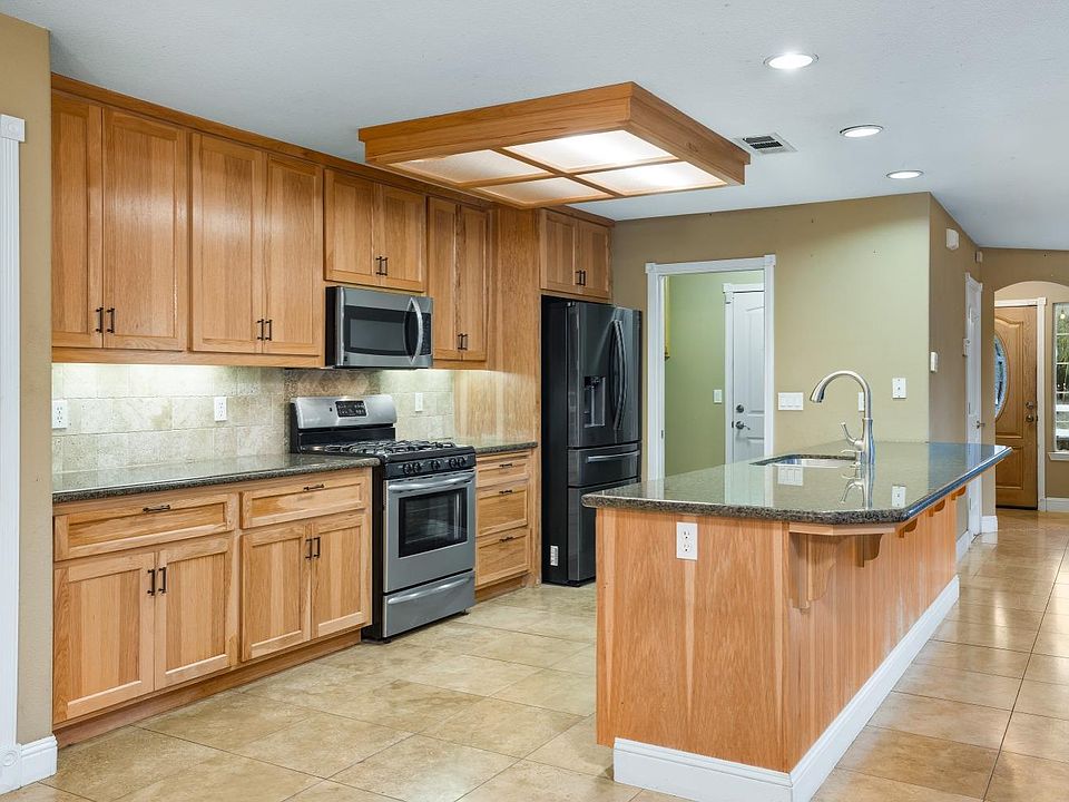 7763 Gabor St, Valley Springs, CA 95252 | MLS #223097111 | Zillow