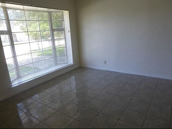 1509 McHam St, Irving, TX 75062 | MLS #20588873 | Zillow