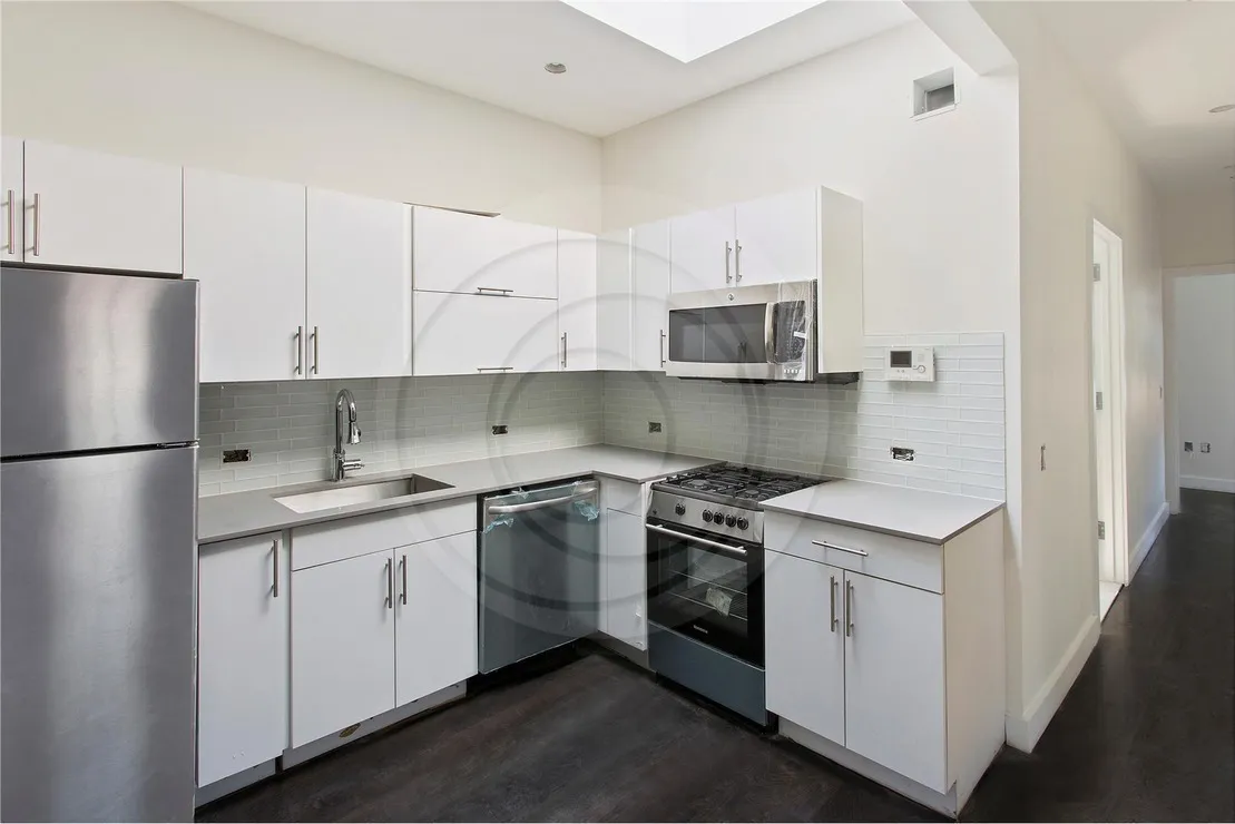 88 Perry Street #3F in West Village, Manhattan | StreetEasy