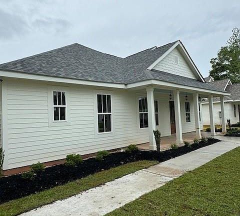 2240 Caroline St, Mandeville, LA 70448 | MLS #2445915 | Zillow