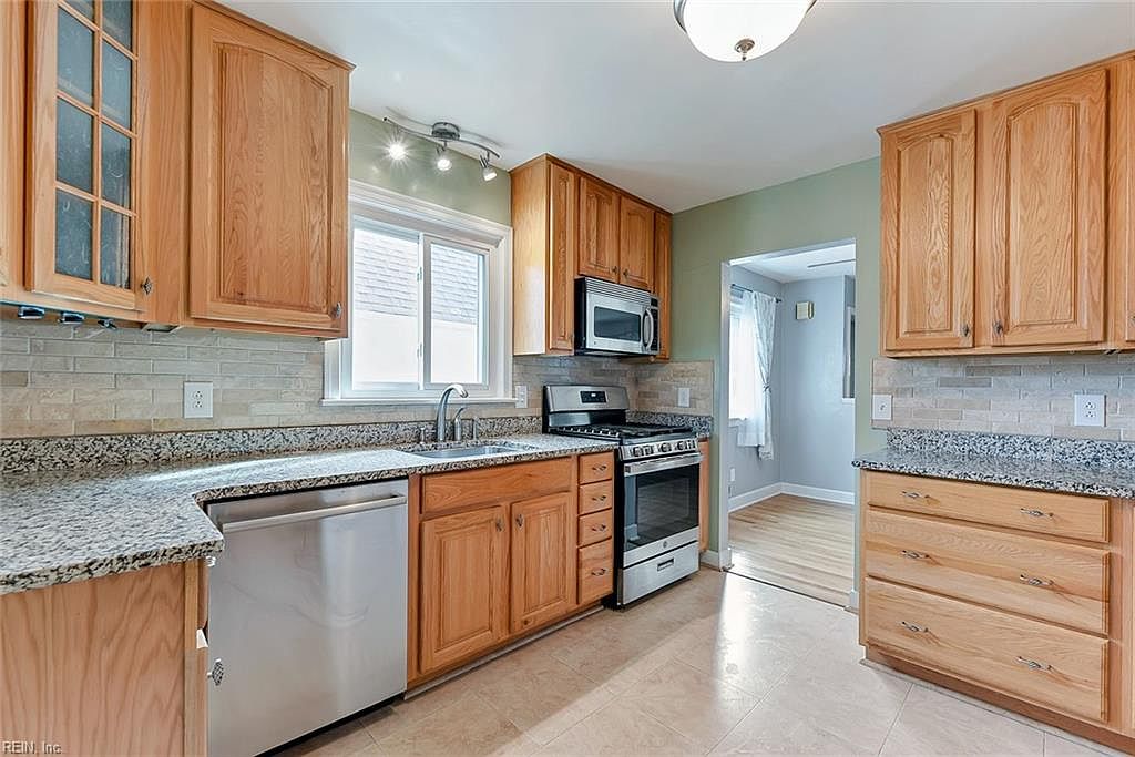 3806 Wayne Cir, Norfolk, VA 23513 | MLS #10506257 | Zillow