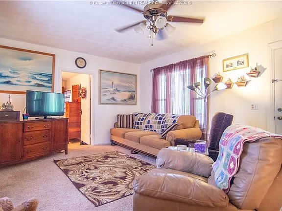 26 Peppermint Ln, Myra, WV 25544 | MLS #241919 | Zillow