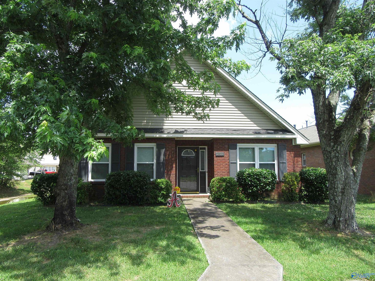 2420 Kathy Ln SW, Decatur, AL 35603 | MLS #1835454 | Zillow