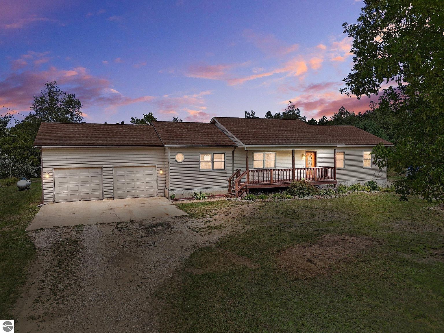 402 W 32nd Rd, Boon, MI 49618 | Zillow