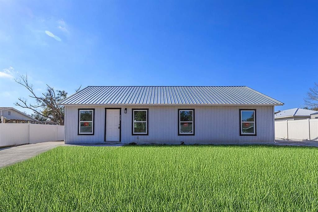 428 Four Seasons, Mascotte, FL 34753 | Zillow