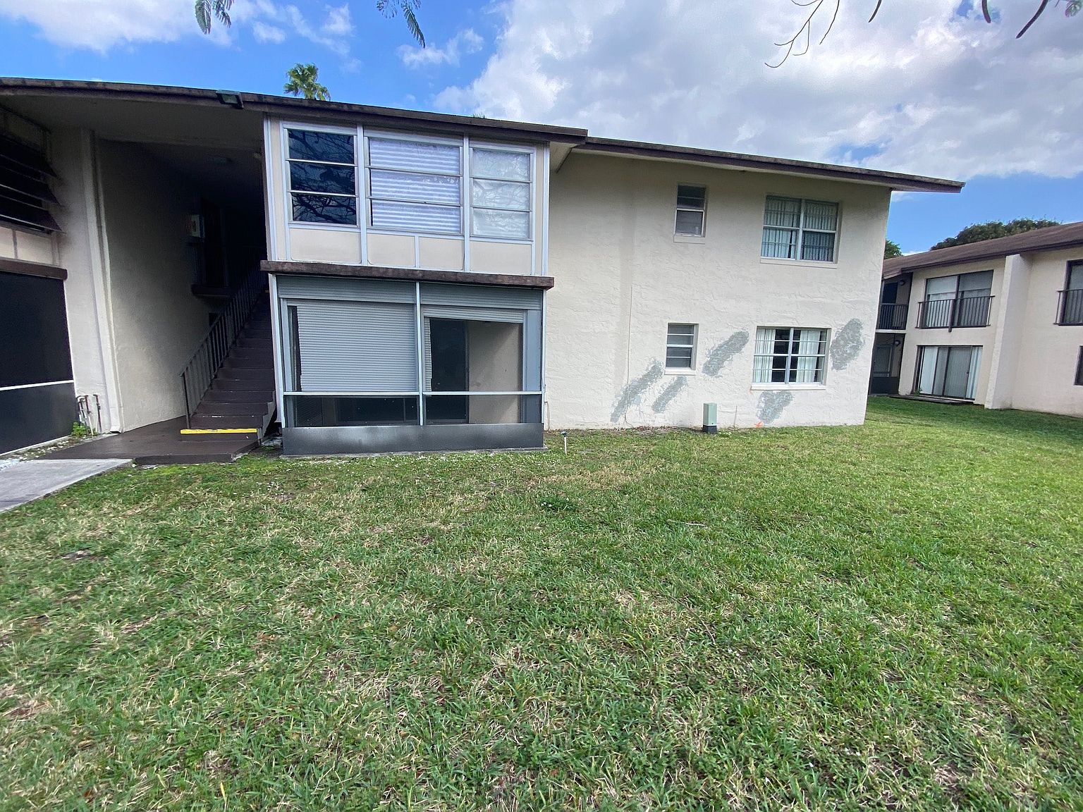 325 W Laurel Dr UNIT L-3, Pompano Beach, FL 33063 | Zillow