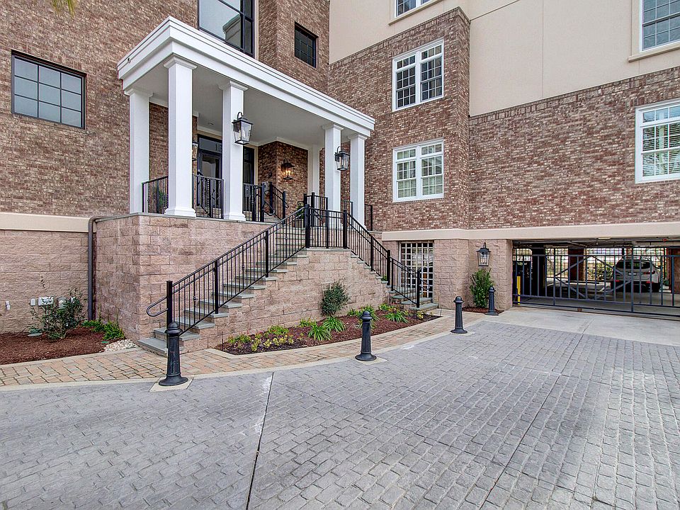 134 Fairbanks Oak Aly UNIT 402, Daniel Island, SC 29492 | Zillow