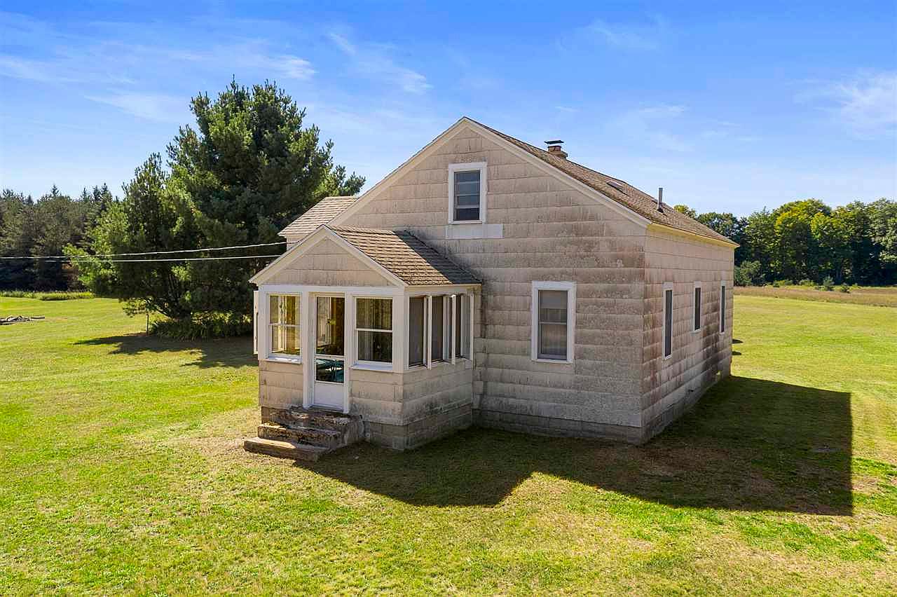 4079 N Larks Lake Rd, Pellston, MI 49769 | Zillow