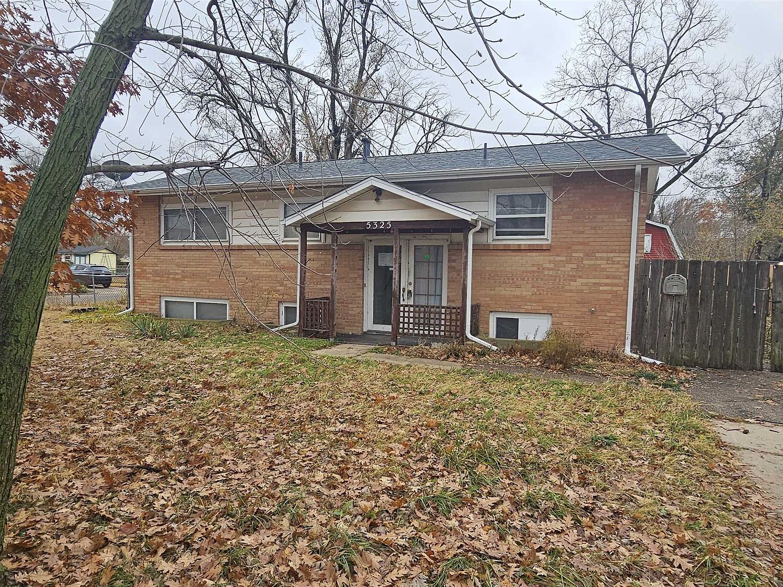 5325 S Spruce St, Wichita, KS 67216 | Zillow