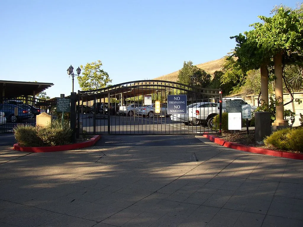 805 Watson Canyon Ct, San Ramon, CA 94582 | HotPads