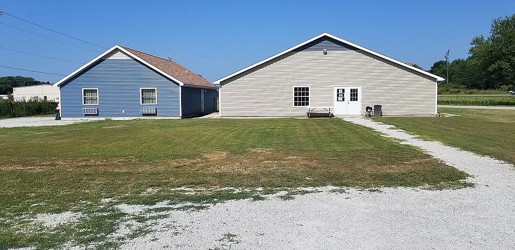 2201 Kickapoo Dr, Danville, IL 61832 | Zillow