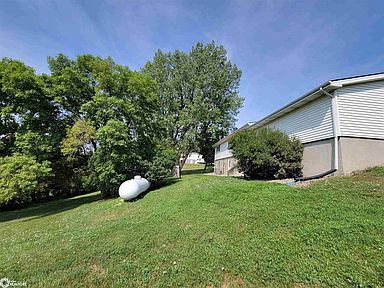 208 E 3rd St, Halbur, IA 51444 | Zillow