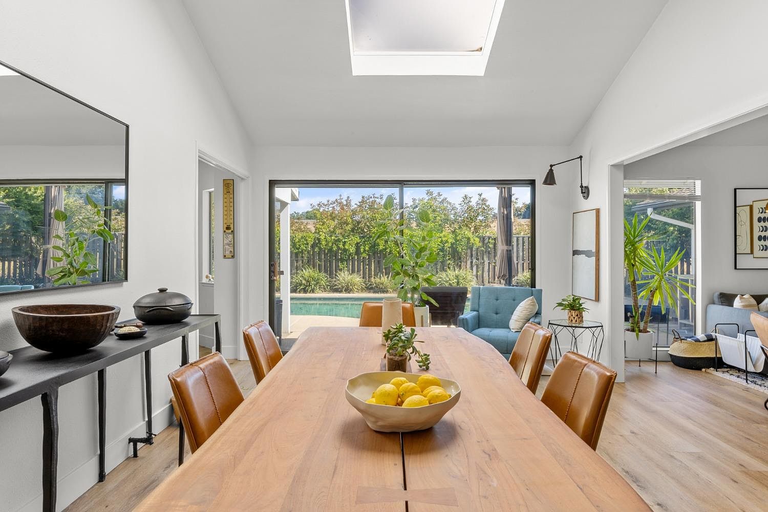 640 Morris Way, Sacramento, CA 95864 | Zillow